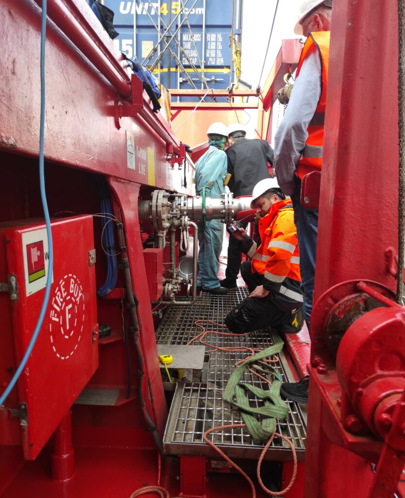 The First LNG Bunkering Operation Performed at Klaipeda Port - Uostai-WP